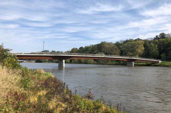 Hancher Footbridge Bridge Design – Iowa City, IA | SRF