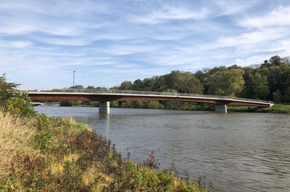 Hancher Footbridge Bridge Design – Iowa City, IA | SRF