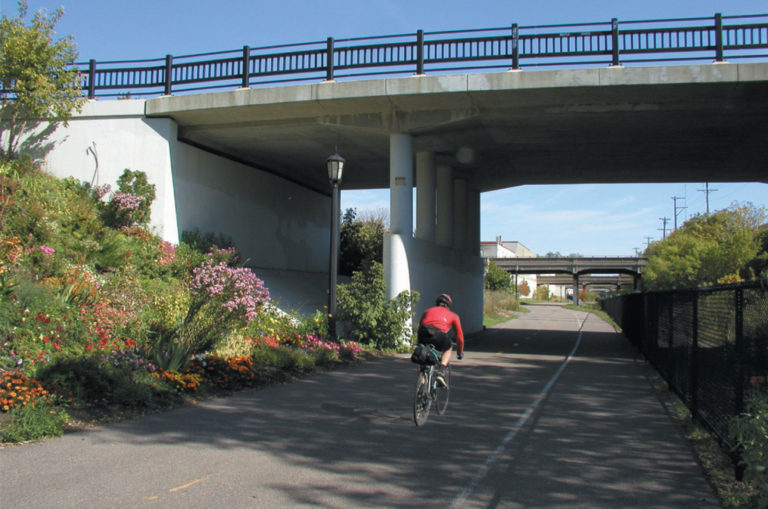 Midtown Greenway Planning & Trail Design – Minneapolis, MN