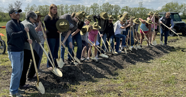 Officials Commemorate Groundbreaking of Pembina Gorge State Park - SRF ...
